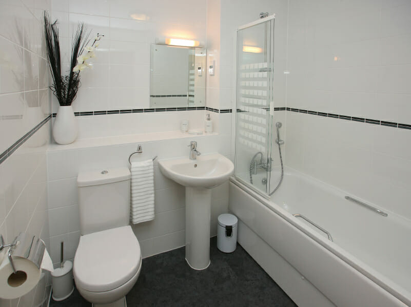 8 Tips To Make A Small Bathroom Look Bigger 1 Bathroom Remodeling Shower Conversions Walk 